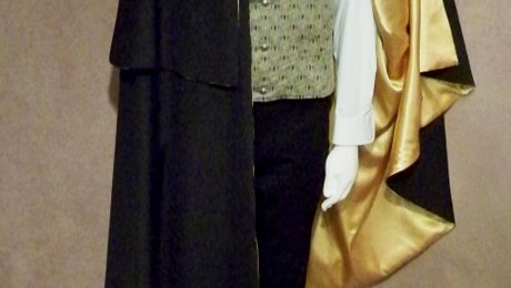 Men's Opera Cape - Threads