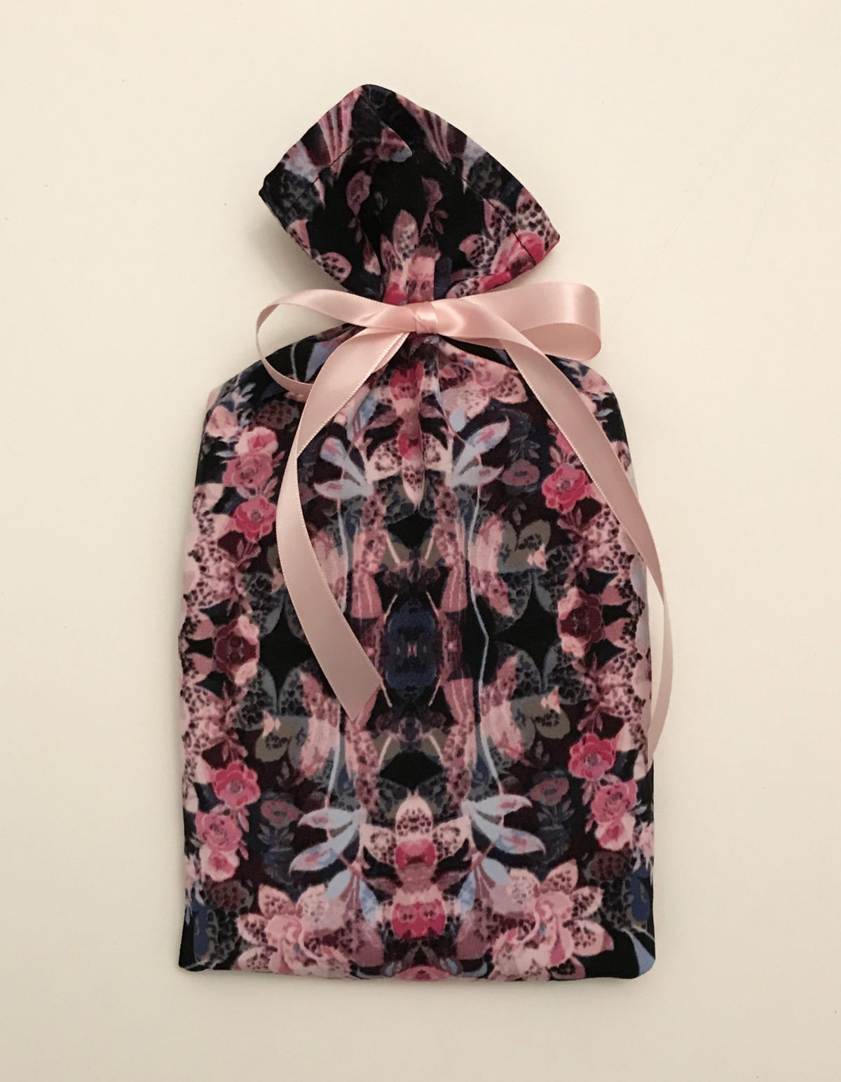 3 Ways to Make Your Own Fabric Gift Wrap this Holiday Season - Threads