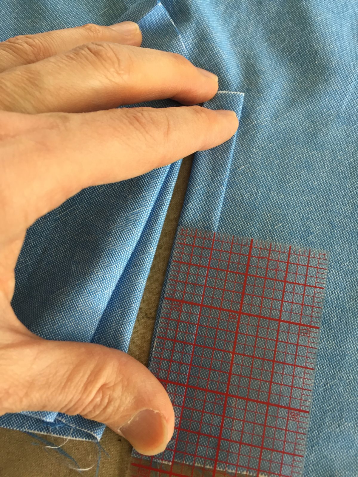 How to Sew a Professional Sleeve Placket - Threads