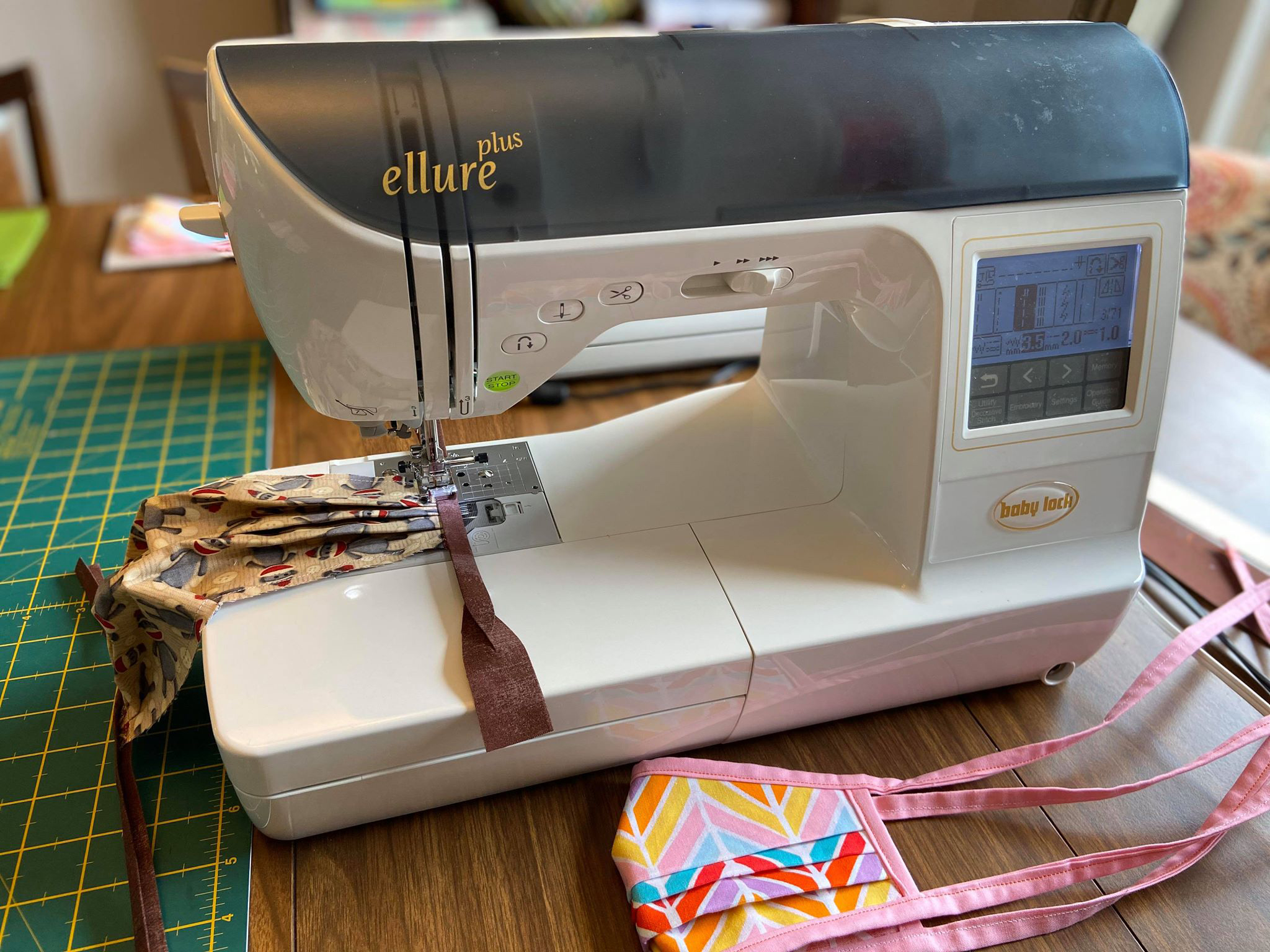 Facing a Facing and Sewing Face Masks | Bonus Podcast 1 - Threads