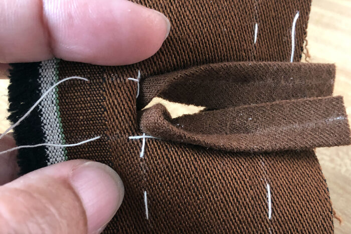 Runway Sewn Your Way Technique: Pamela Howard Adds Hidden Buttoning ...