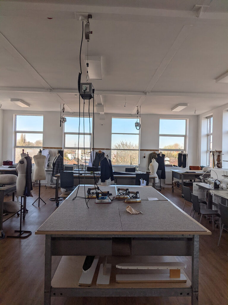 Back to School for Tailoring, with Duane MacLeod | Episode 81 - Threads